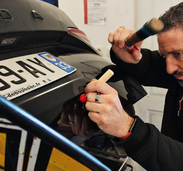 Carrosserie Bordeaux et débosselage sans peinture - Déboss'Car Eysines